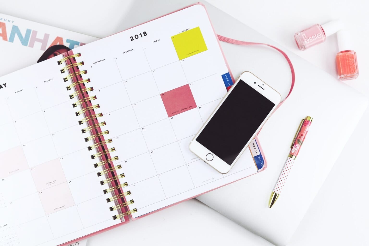 How to Organize Your Planner: 7 Helpful Hacks - Goodbye Self Help